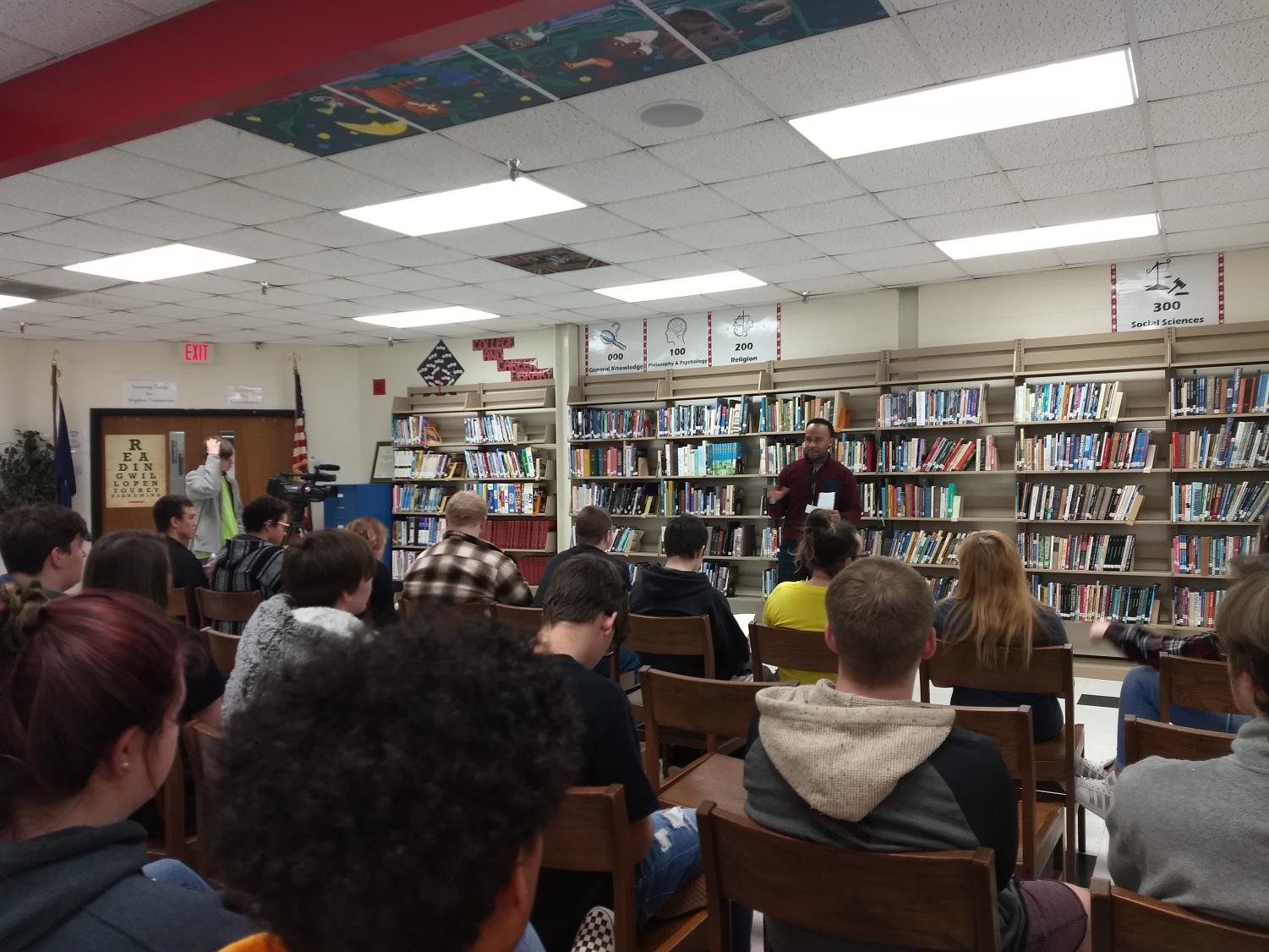 Second Annual Poetry Slam Encourages Self-Expression! – The Coffee Press